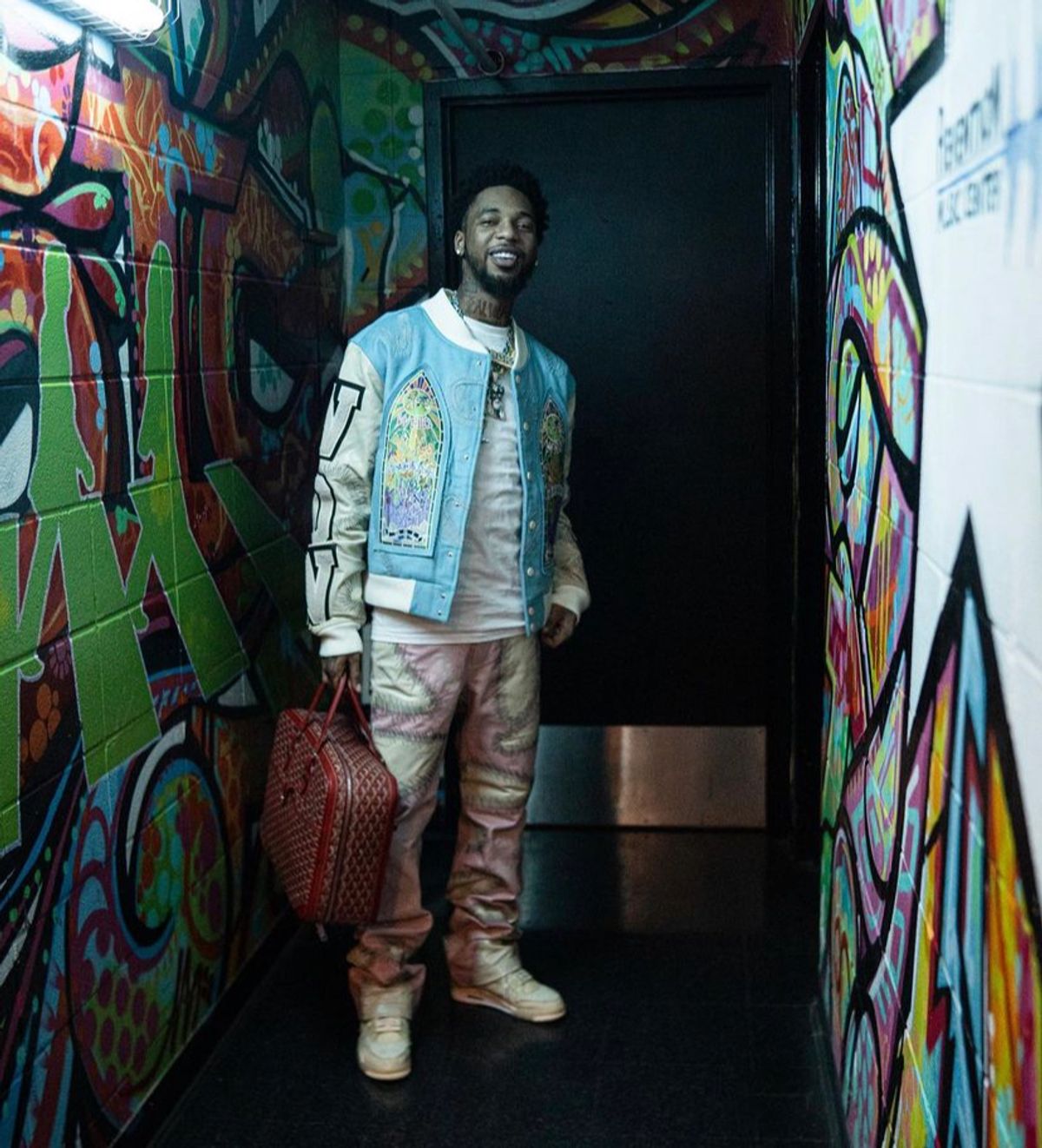 Key Glock Outfit from April 26, 2023 | WHAT’S ON THE STAR?