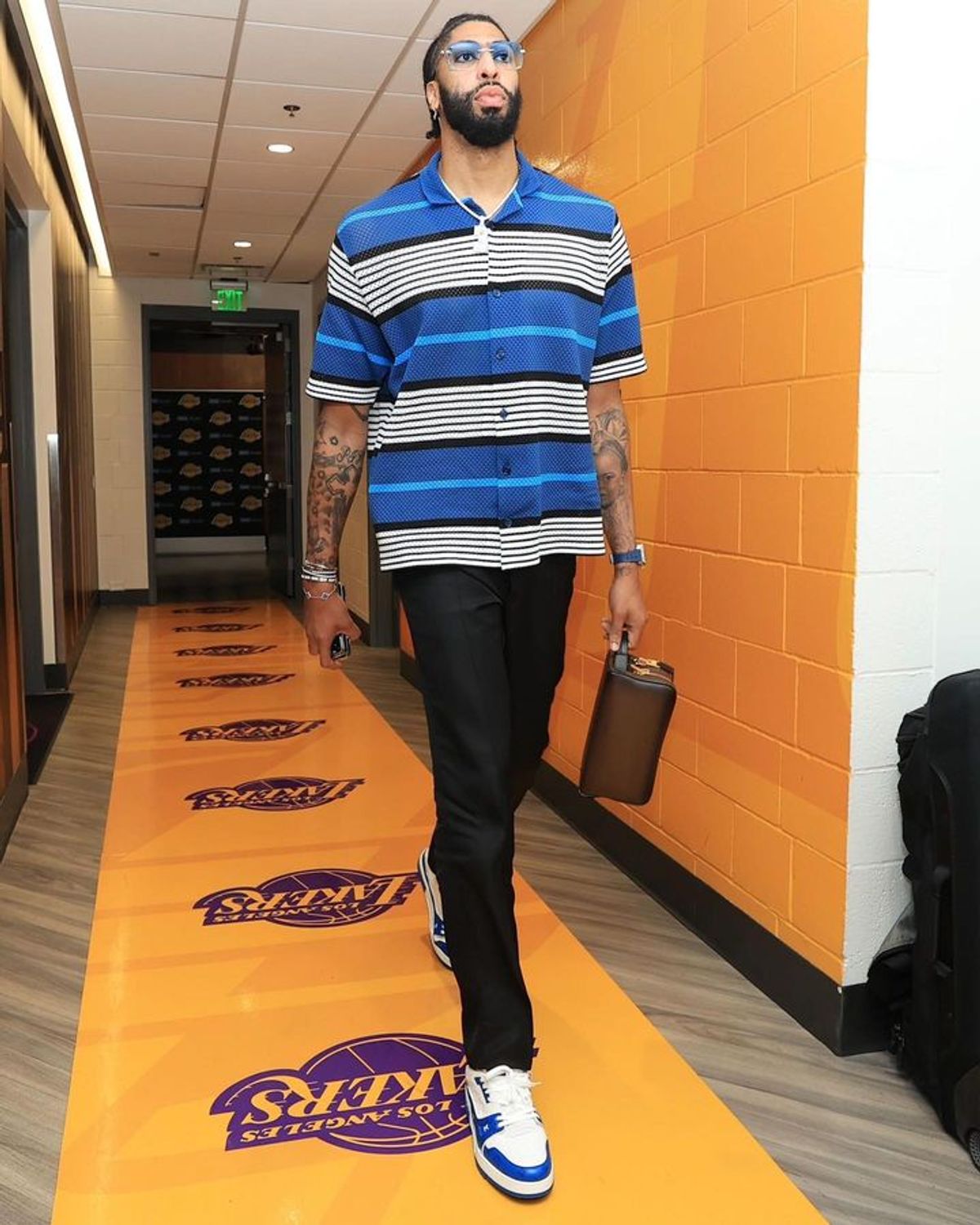 Clearance Jersey 23 Anthony Davis #3 T-shirt Anthony Davis Graphic ...