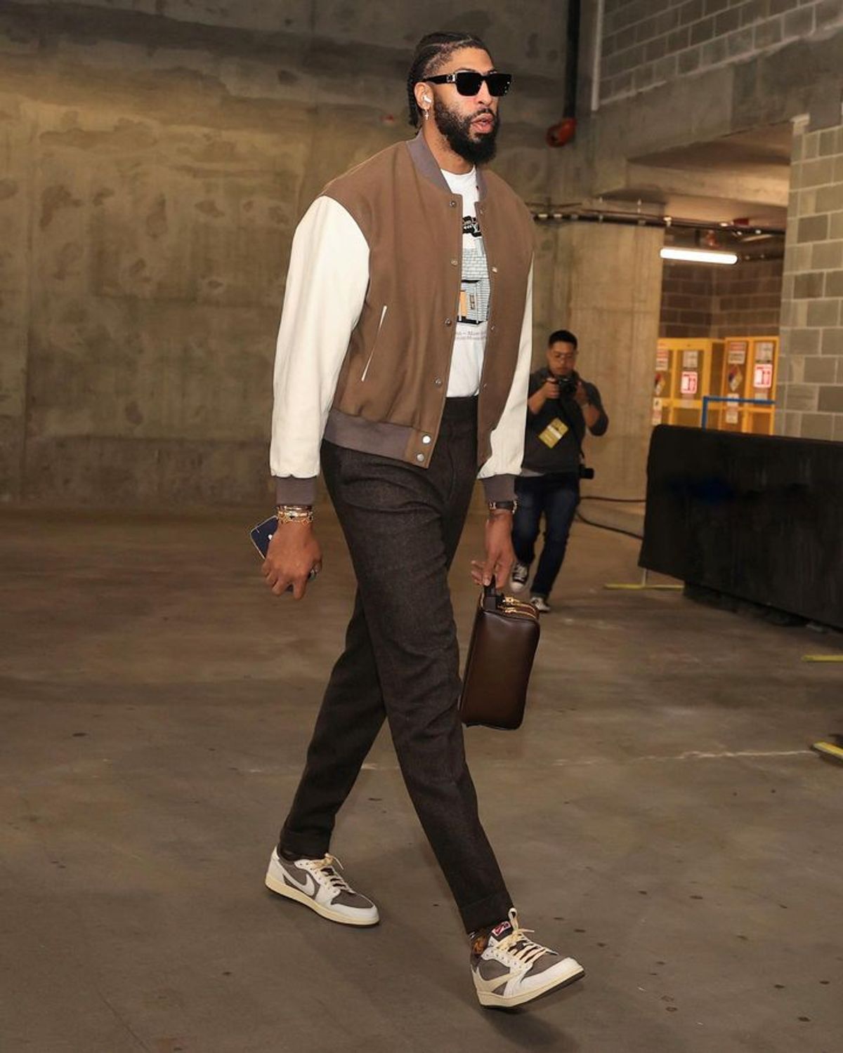Anthony Davis Outfit from May 3, 2023 | WHAT’S ON THE STAR?