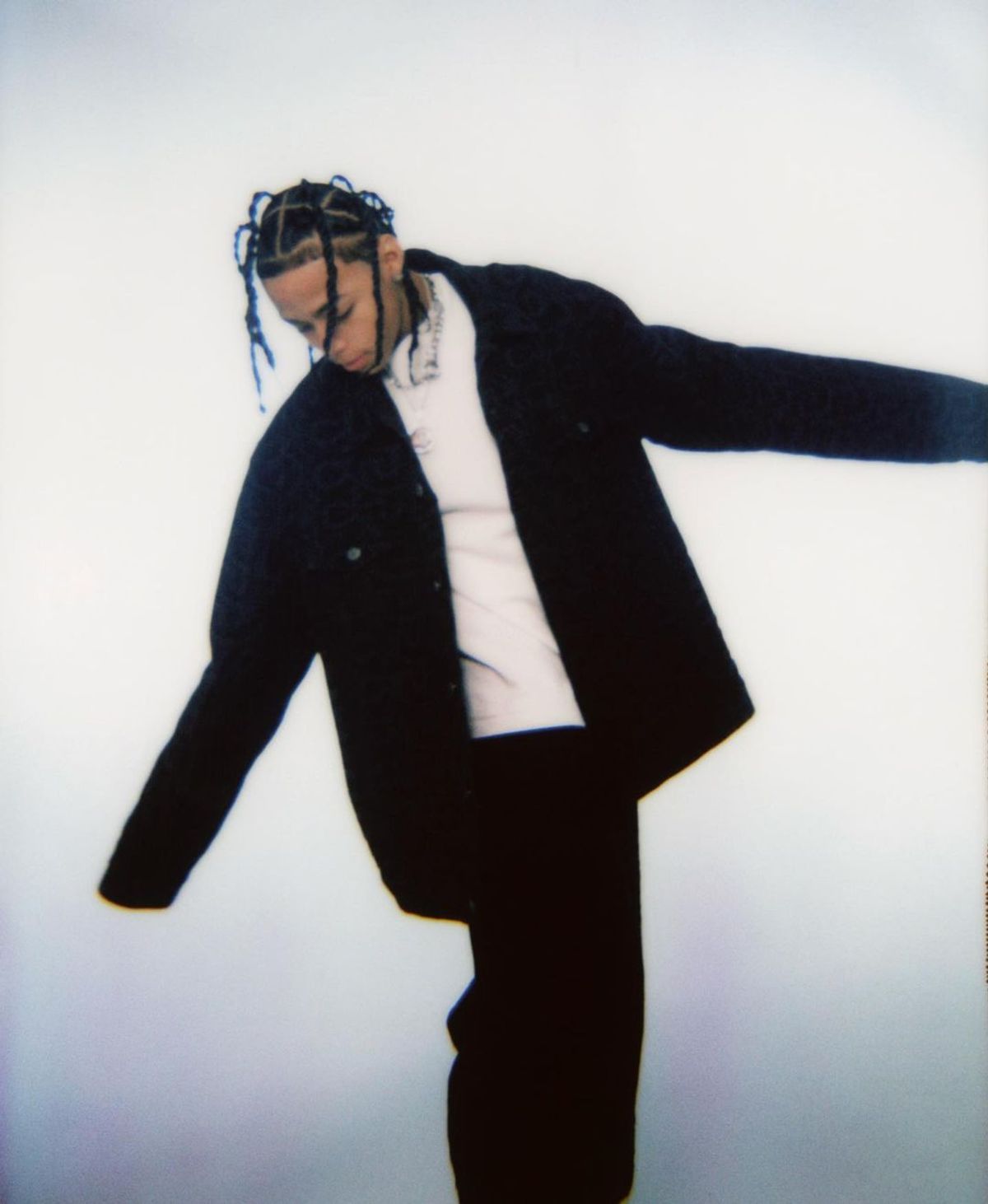 DD Osama Outfit from April 27, 2023 | WHAT’S ON THE STAR?