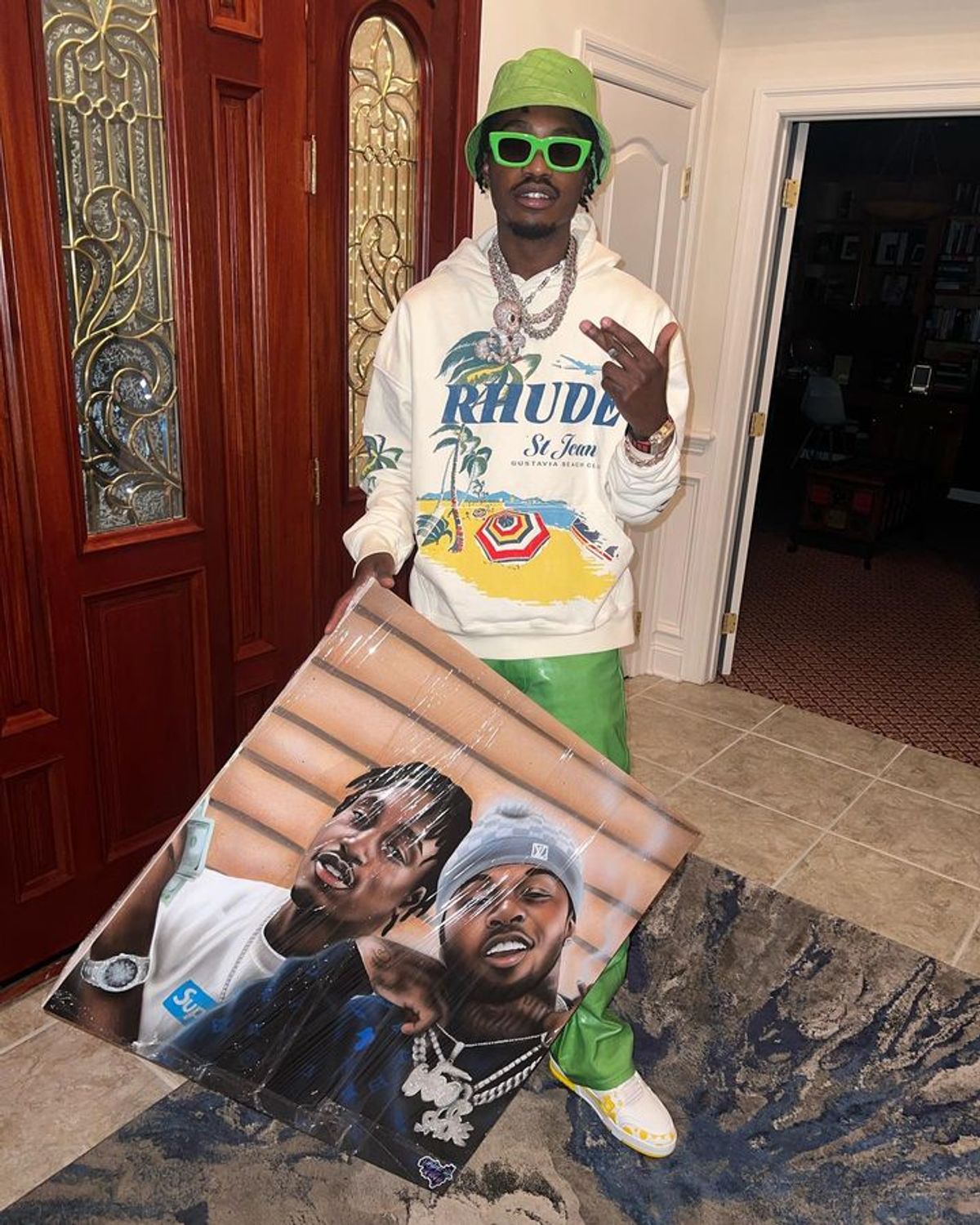 Lil Tjay Outfit from May 6, 2023 | WHAT’S ON THE STAR?