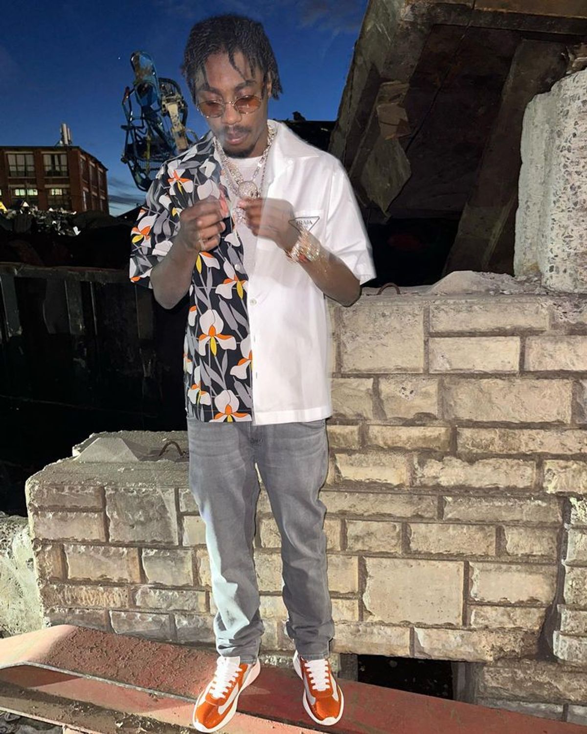 Lil Tjay Outfit from May 8, 2023 | WHAT’S ON THE STAR?