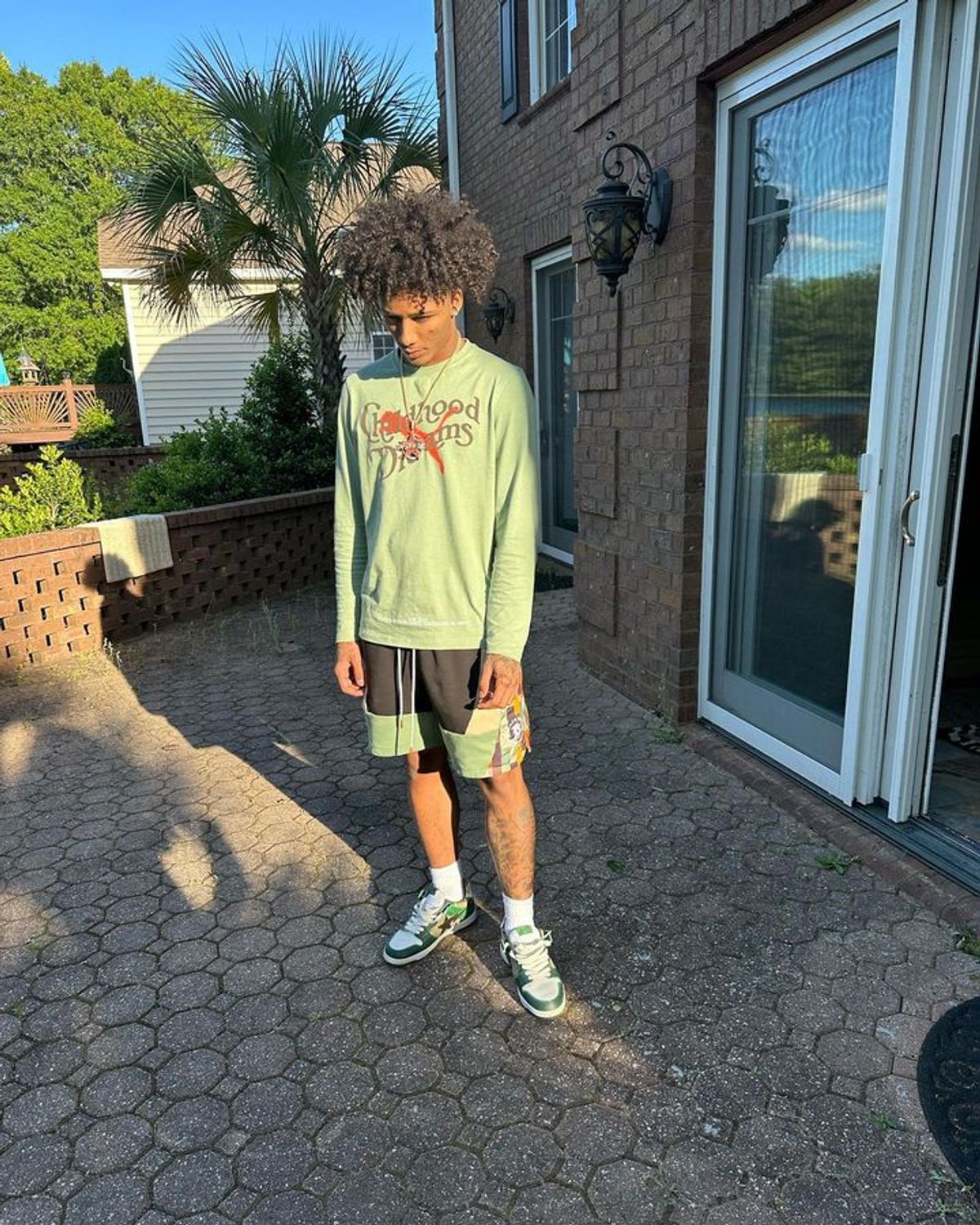 Mikey Outfit from May 9, 2023 | WHAT’S ON THE STAR?