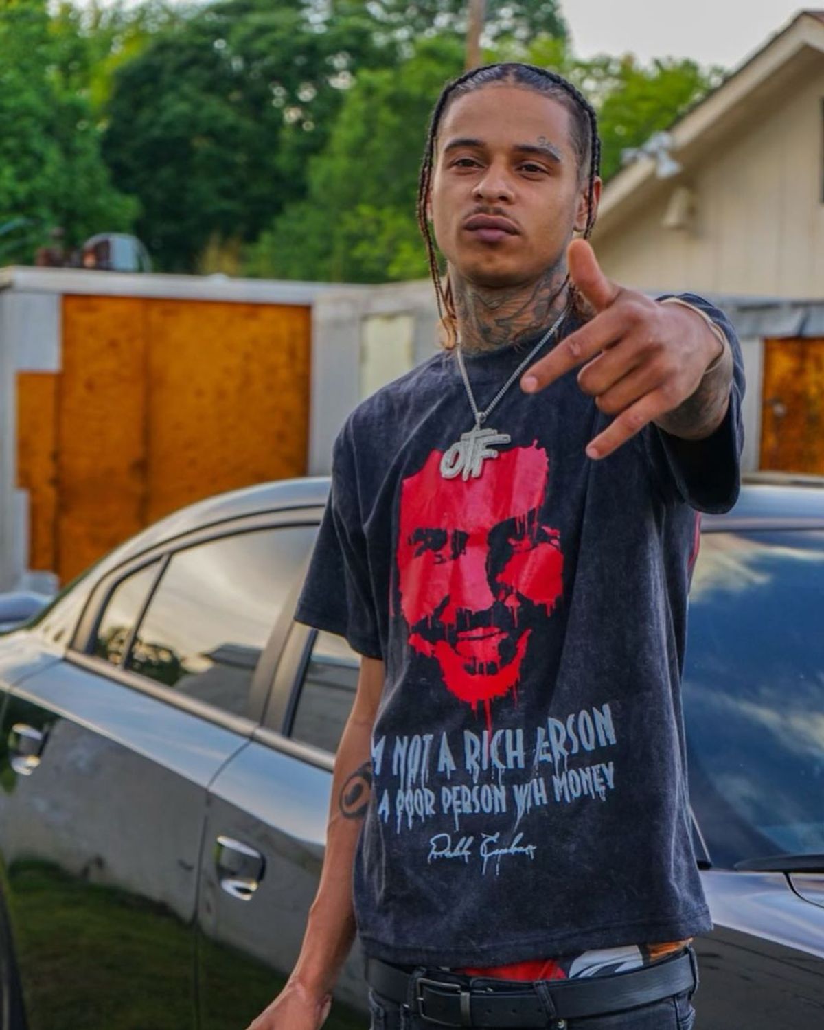 Lil Mexico Outfit from May 9, 2023 | WHAT’S ON THE STAR?