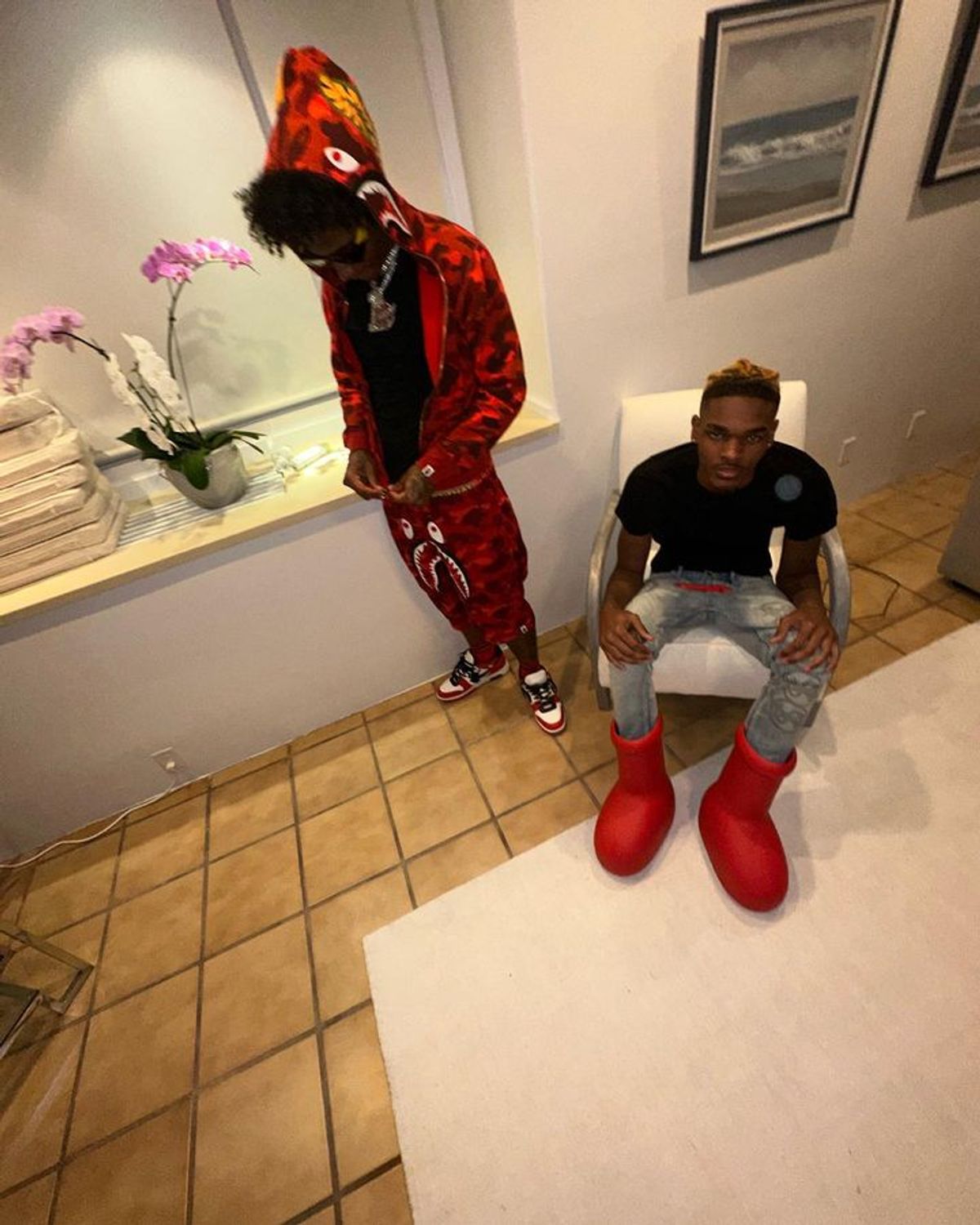 Mikey Outfit from May 18, 2023 | WHAT’S ON THE STAR?