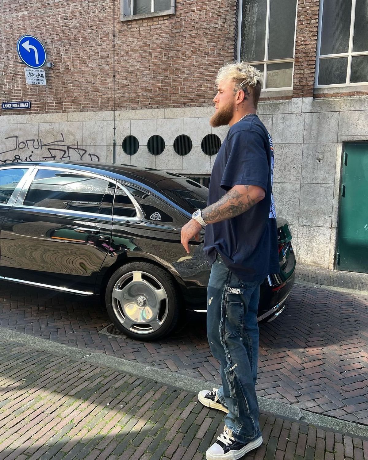 Jake Paul Outfit from May 21, 2023 | WHAT’S ON THE STAR?