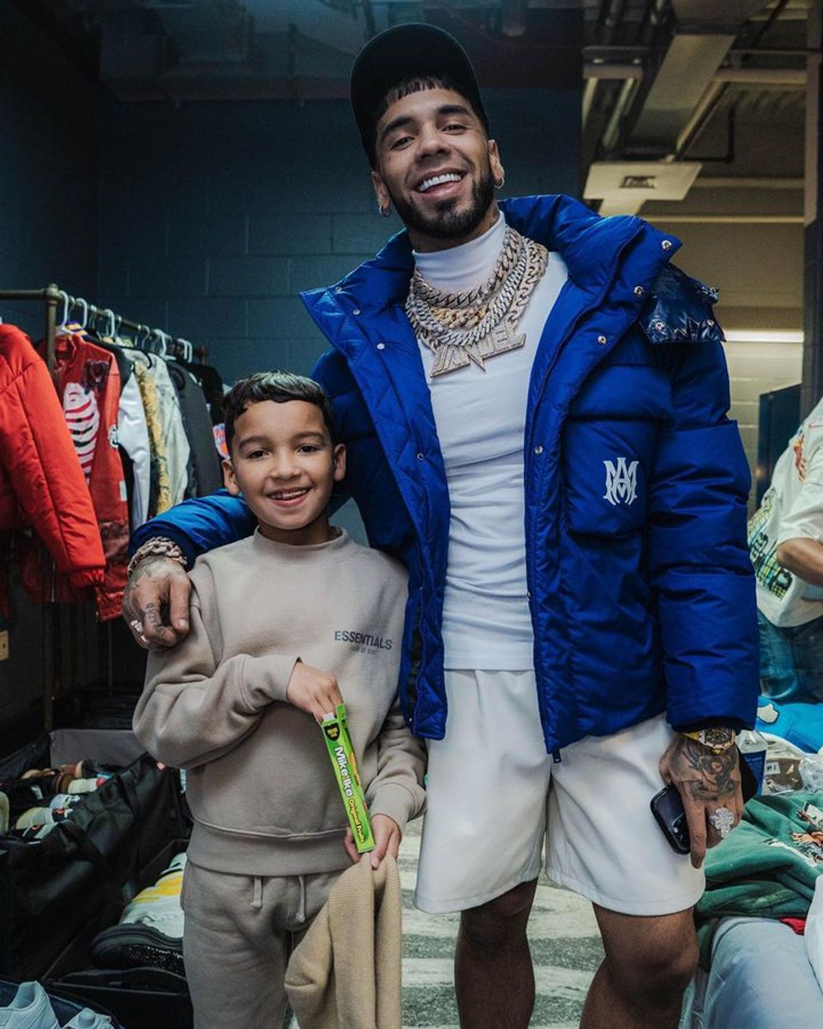 Anuel AA Outfit from May 28, 2023 | WHAT’S ON THE STAR?