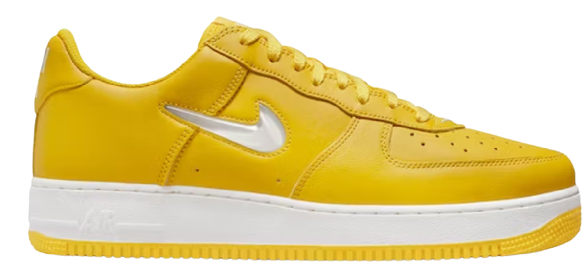 Nike Yellow Jewel Air Force 1 Low '07 Retro Sneakers | WHAT’S ON THE STAR?