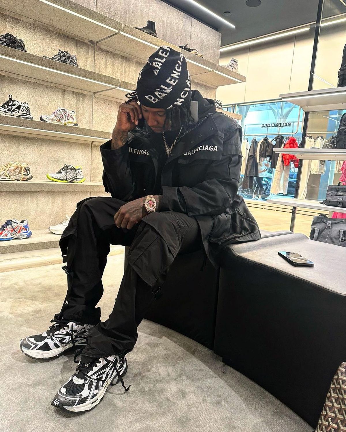 Moneybagg Yo Outfit from June 1, 2023 | WHAT’S ON THE STAR?