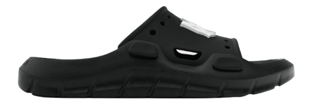 Amiri Black Sunday Slides | WHAT’S ON THE STAR?