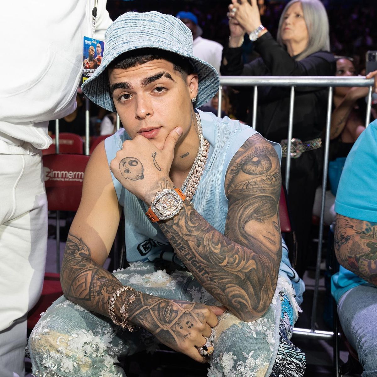 Lunay Outfit from June 13, 2023 | WHAT’S ON THE STAR?