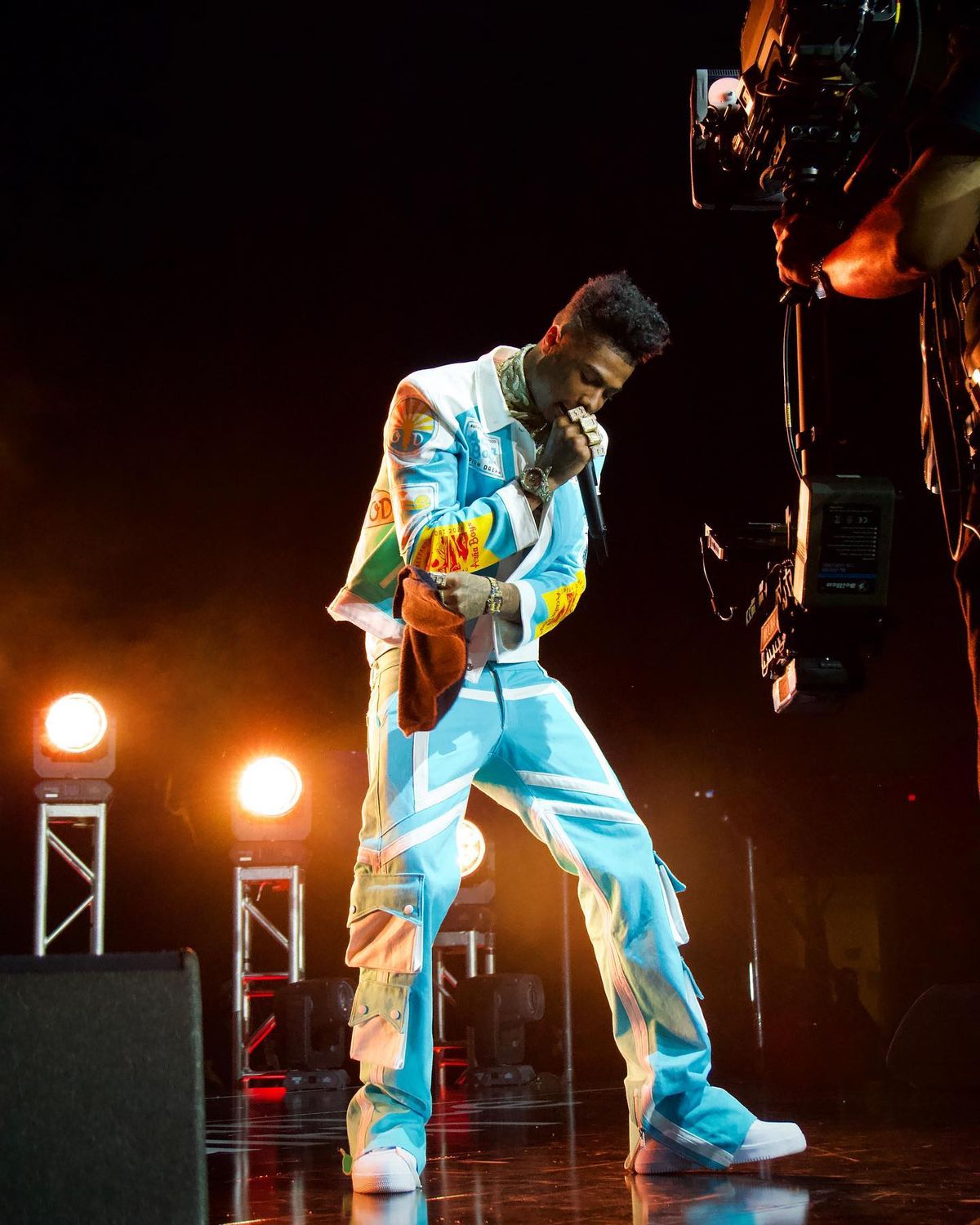 Blueface Outfit from June 13, 2023 | WHAT’S ON THE STAR?