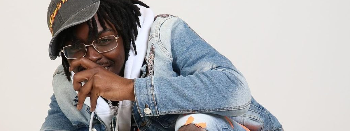 MacKeen USA: Clothing, Shoes & Accessories | WHAT’S ON THE STAR?