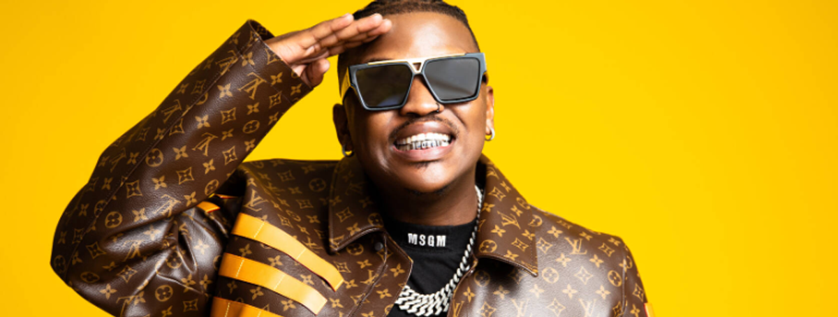 Focalistic: Outfits, Clothes, Style and Fashion | WHAT’S ON THE STAR?