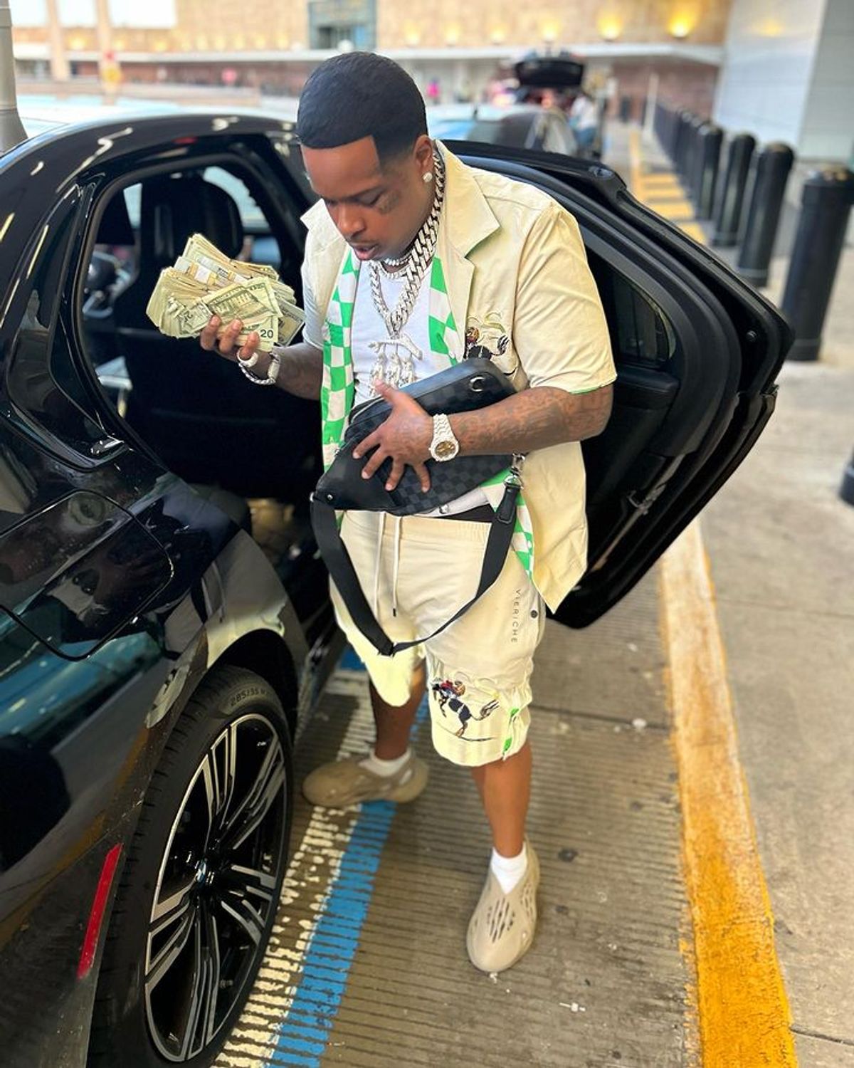 Finesse2tymes Outfit from July 2, 2023 | WHAT’S ON THE STAR?