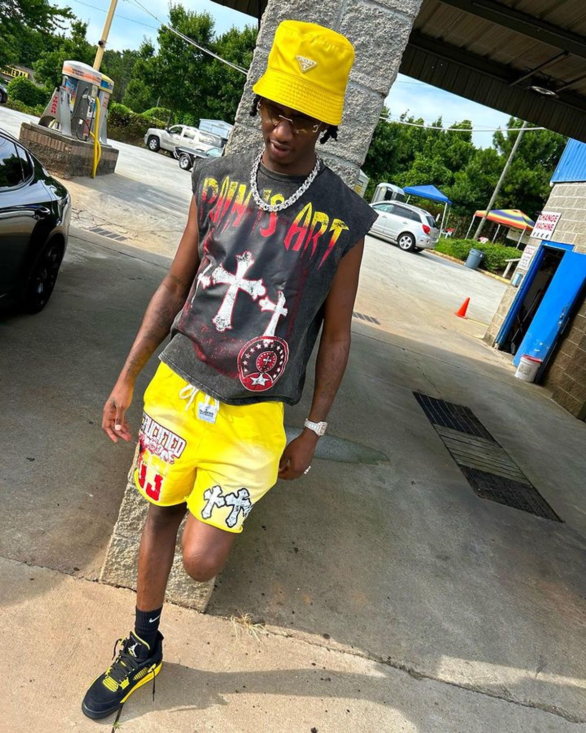 Yung Mal Outfit from July 9, 2023 | WHAT’S ON THE STAR?