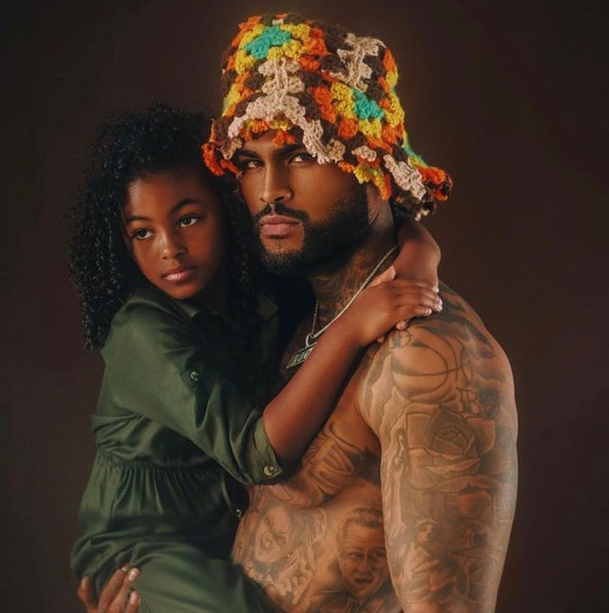 Dave East Outfit from July 10, 2023 | WHAT’S ON THE STAR?
