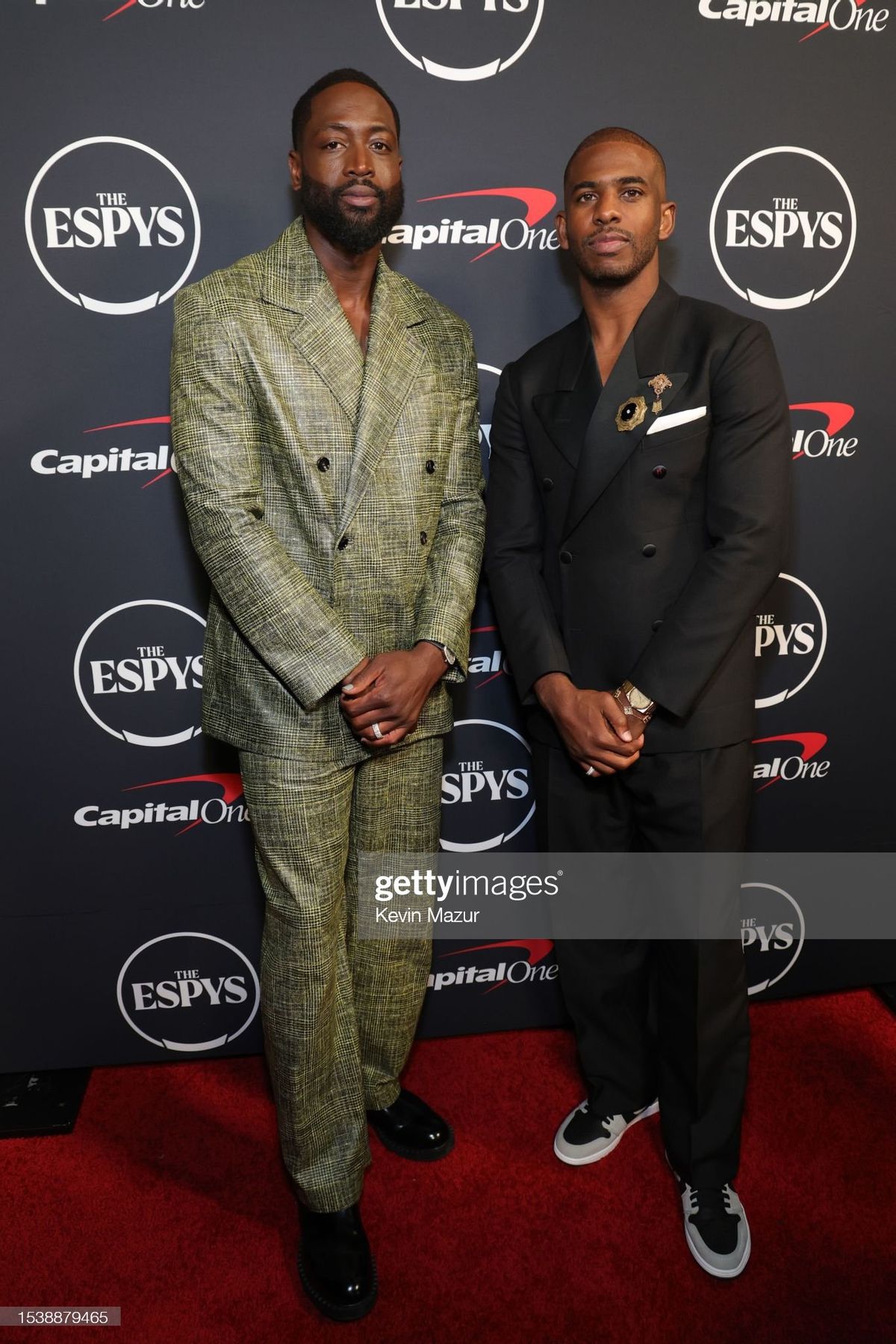 Dwyane Wade Outfit from July 12, 2023 | WHAT’S ON THE STAR?