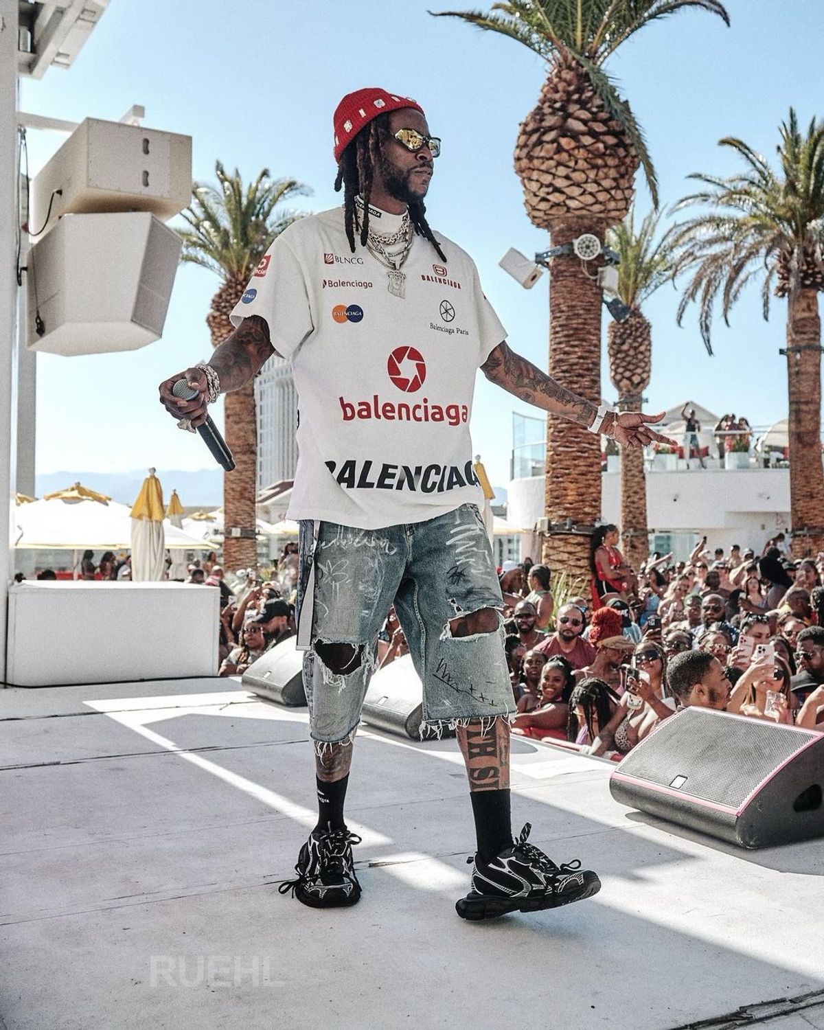 2 Chainz Outfit from July 17, 2023 | WHAT’S ON THE STAR?