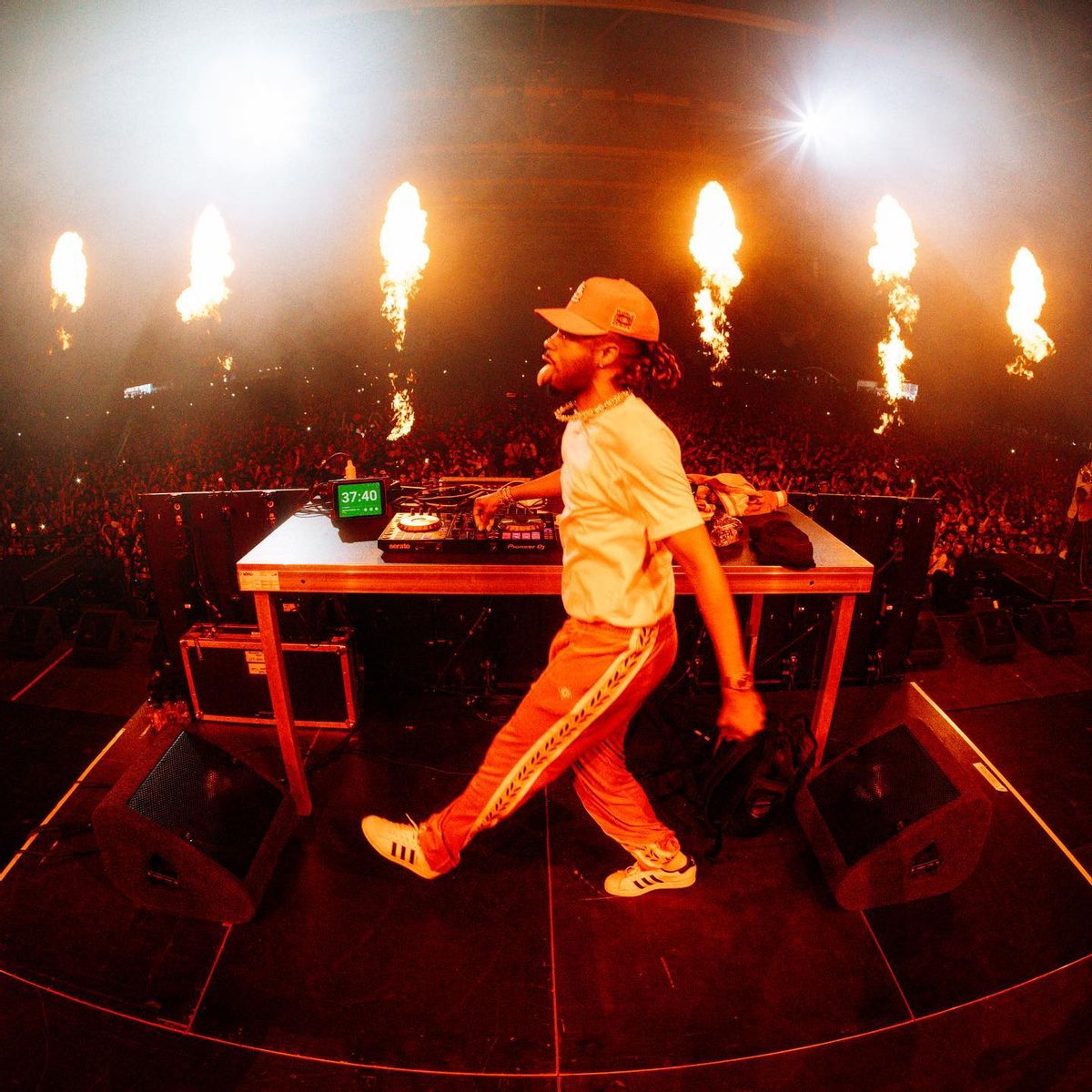 Metro Boomin Outfit from July 19, 2023 | WHAT’S ON THE STAR?