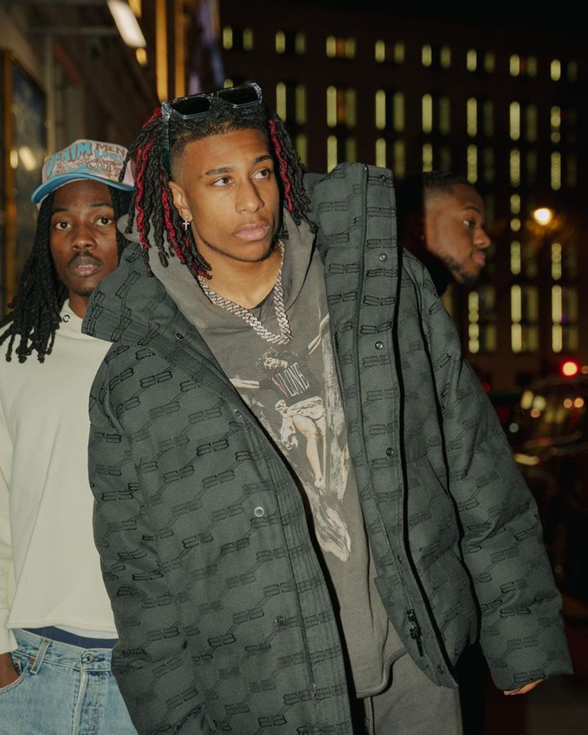 Michael Olise Outfit from January 22, 2023 | WHAT’S ON THE STAR?