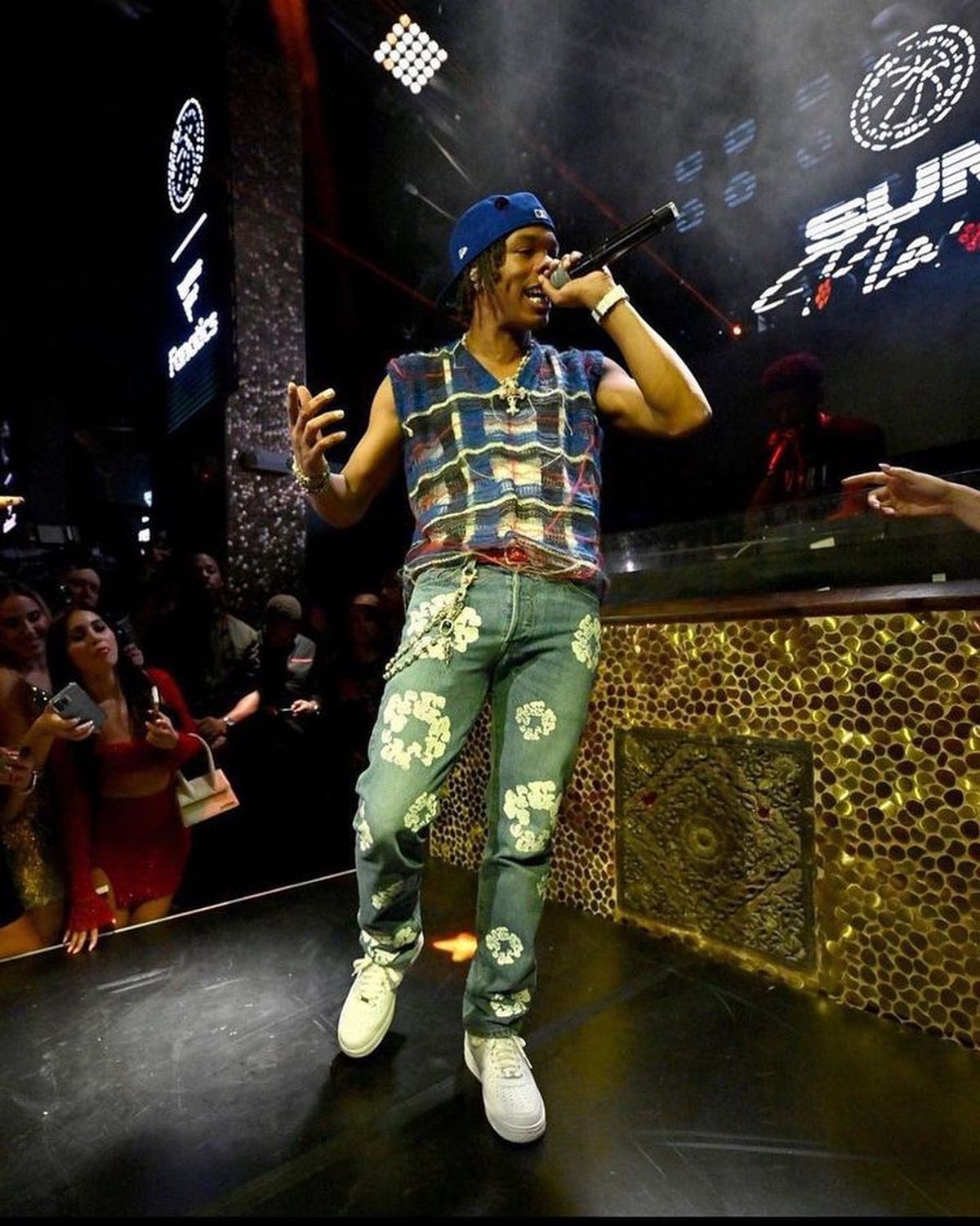 Lil Baby Outfit from July 26, 2023 | WHAT’S ON THE STAR?