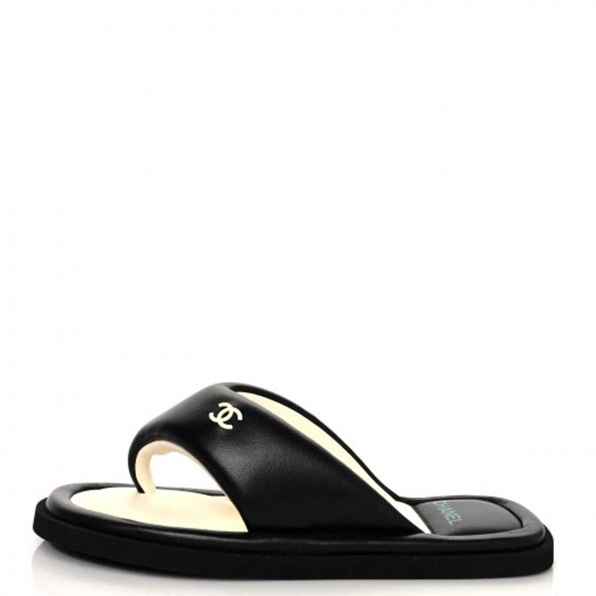 Chanel Black Lambskin Padded Pool Thong Sandals | WHAT’S ON THE STAR?