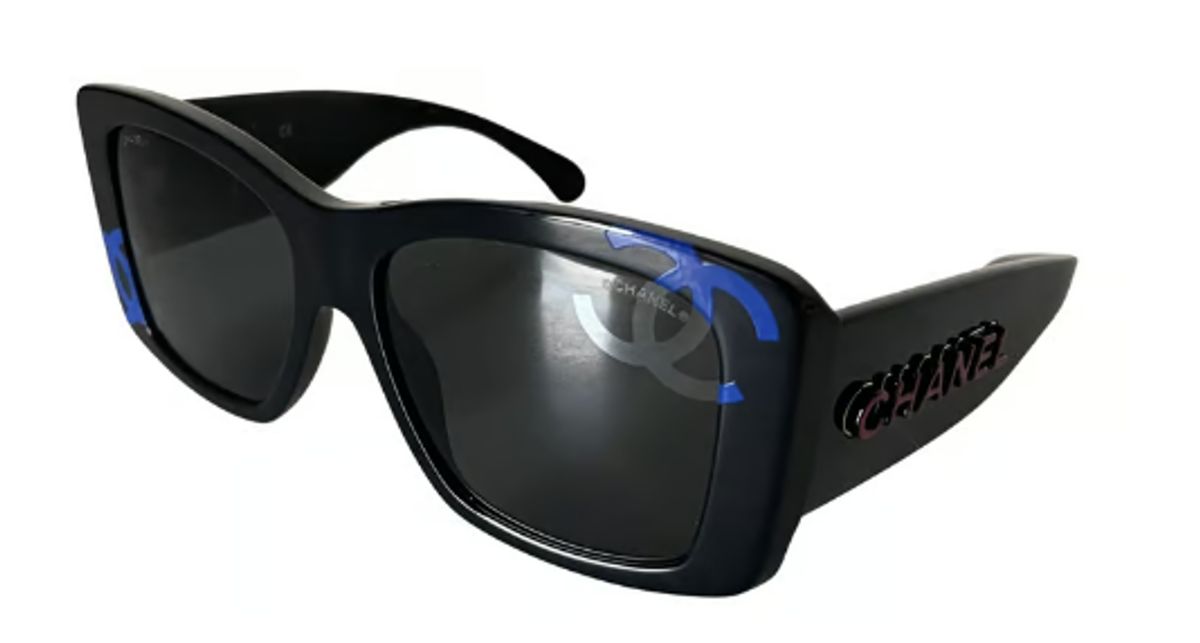 Che By Che Black Plastic Sunglasses | WHAT’S ON THE STAR?