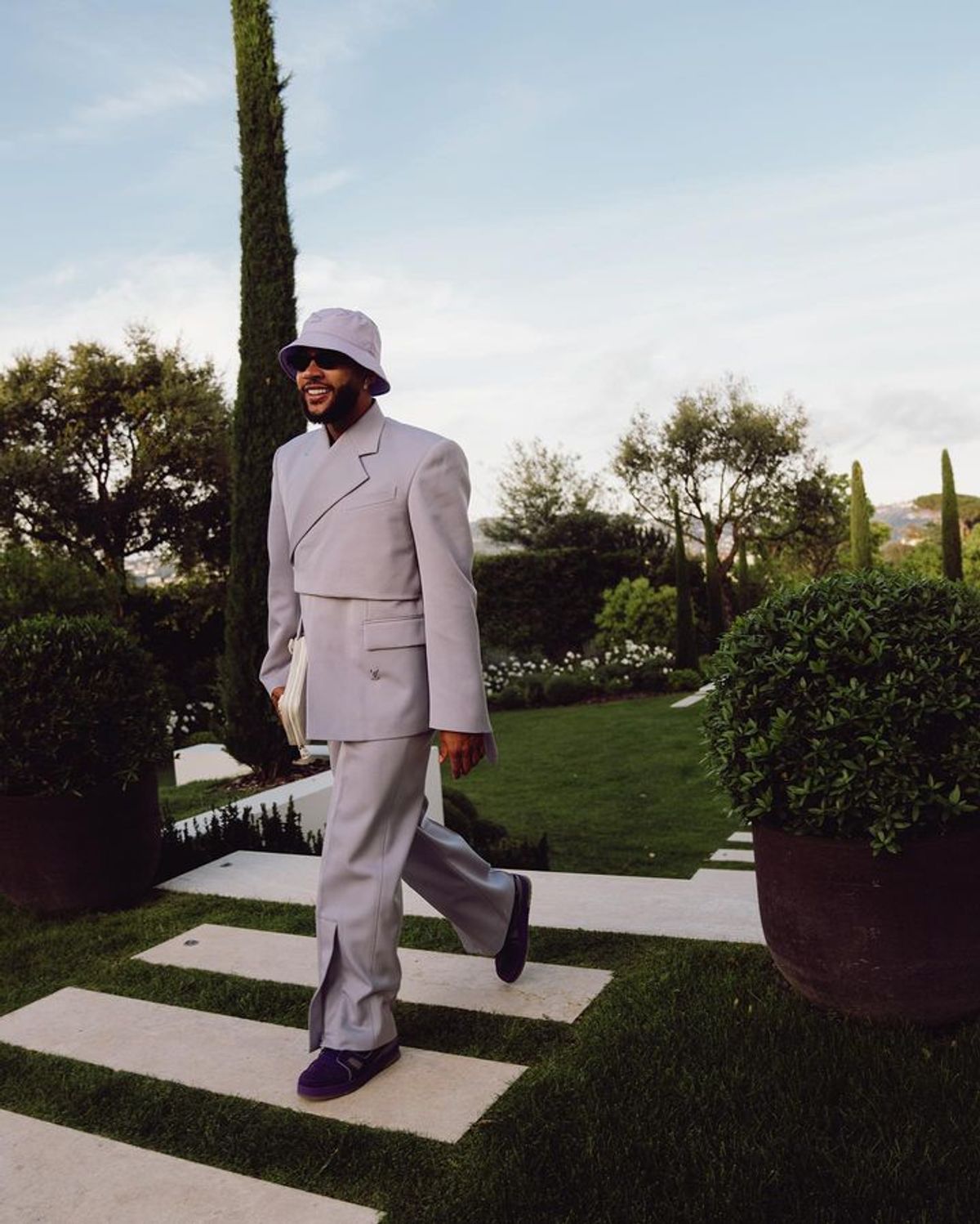 Memphis Depay Outfit from July 29, 2023 | WHAT’S ON THE STAR?