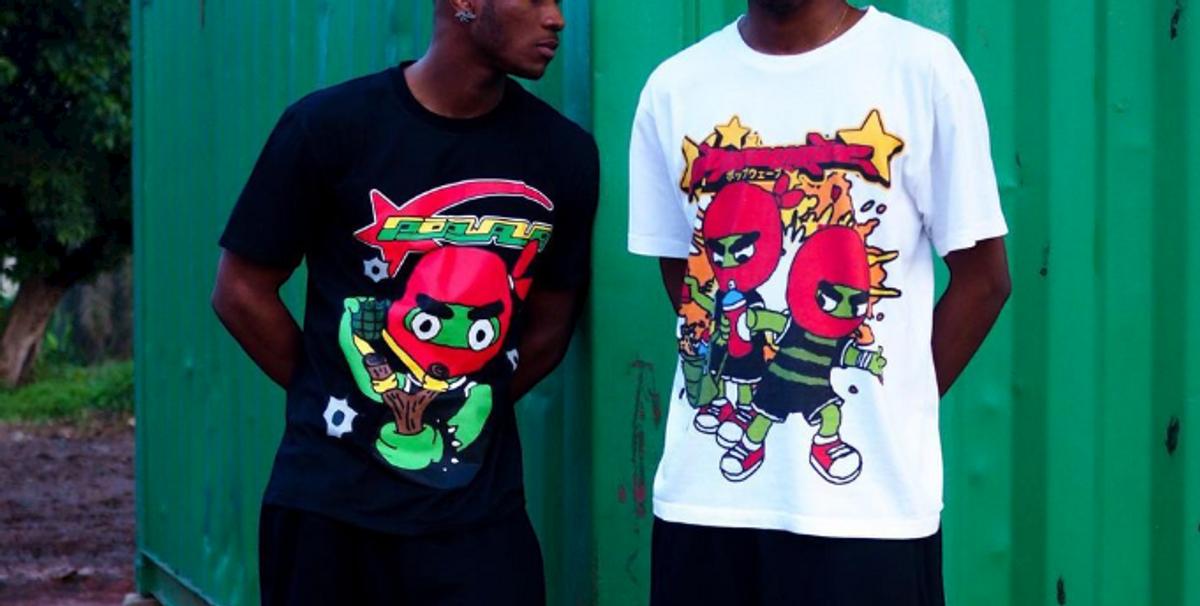 Popwave: Clothing, Shoes & Accessories | WHAT’S ON THE STAR?