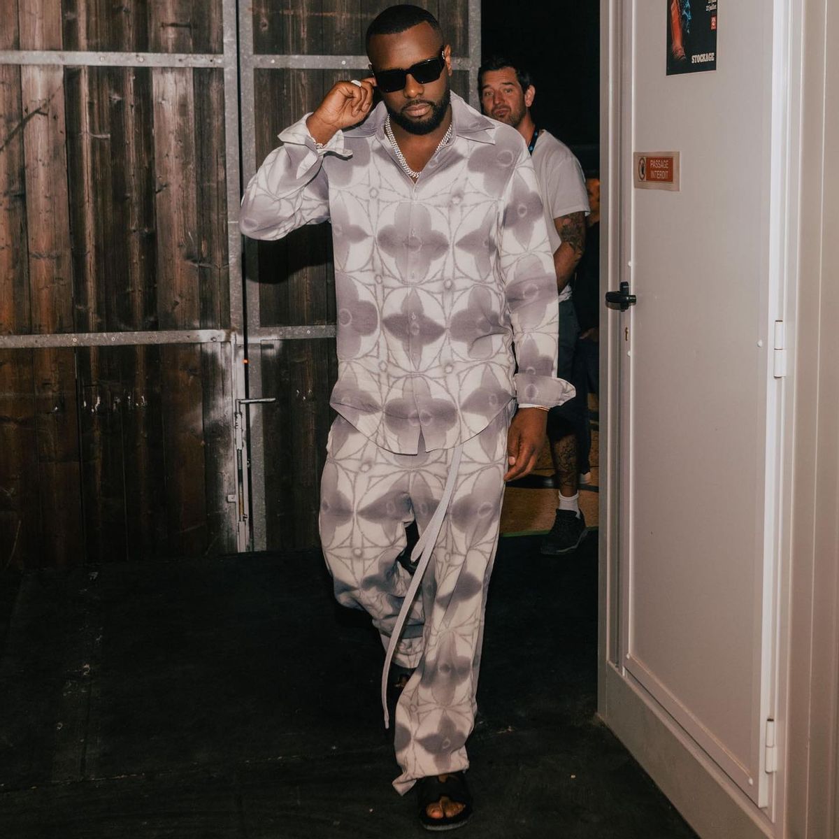 Gims Outfit from August 4, 2023 | WHAT’S ON THE STAR?