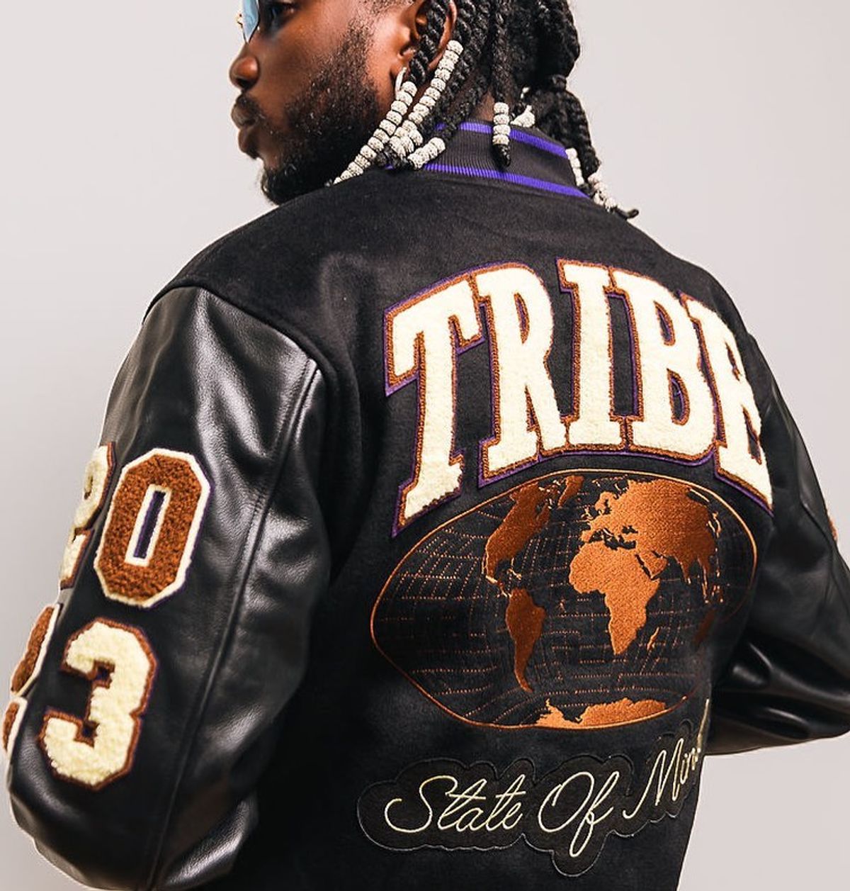 TeeZee Outfit from August 11, 2023 | WHAT’S ON THE STAR?