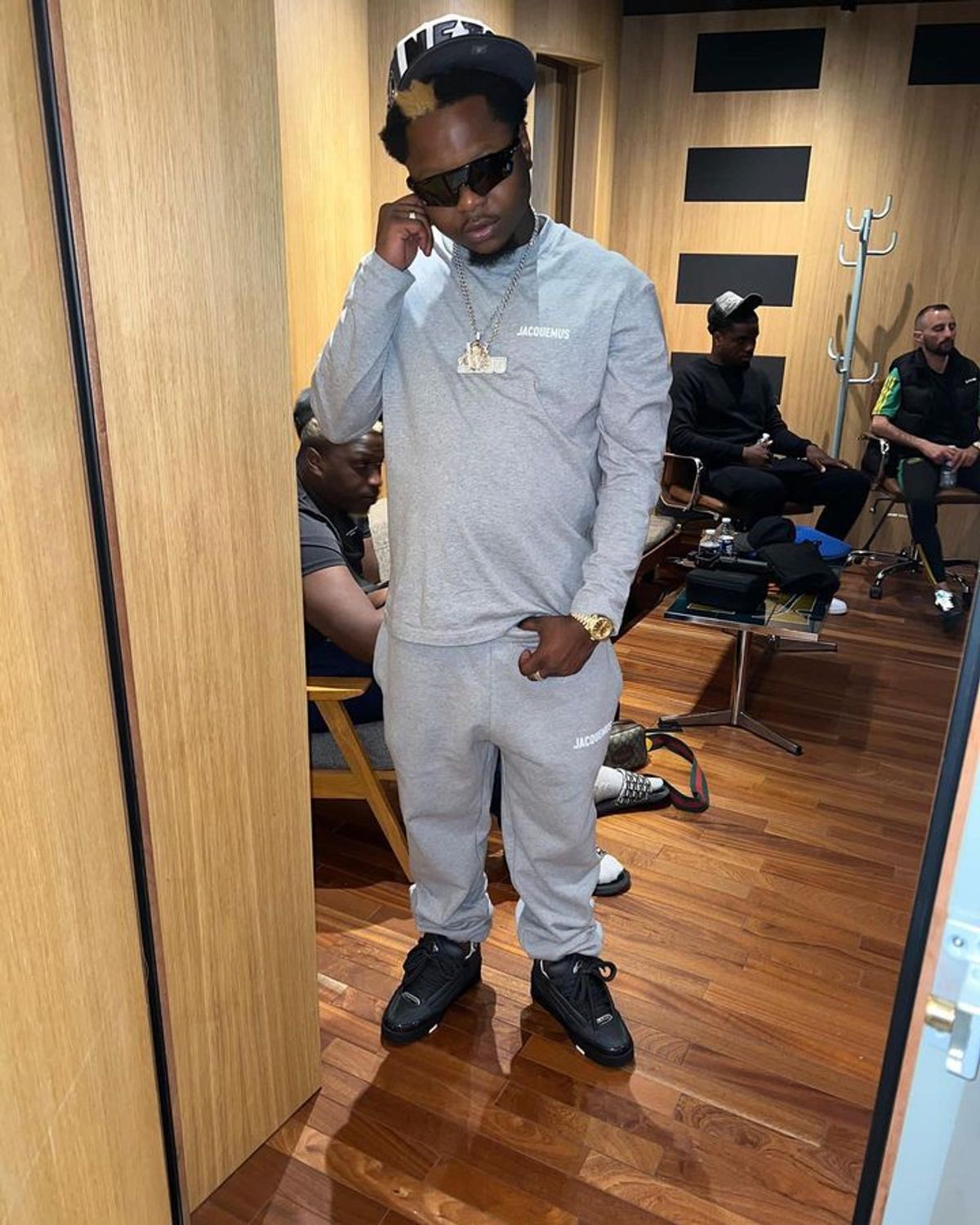 Leto Outfit from July 23, 2023 | WHAT’S ON THE STAR?