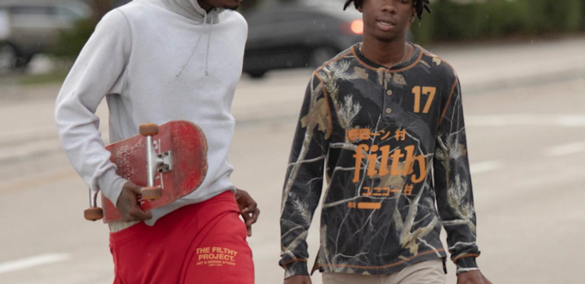 Filthy: Clothing, Shoes & Accessories | WHAT’S ON THE STAR?