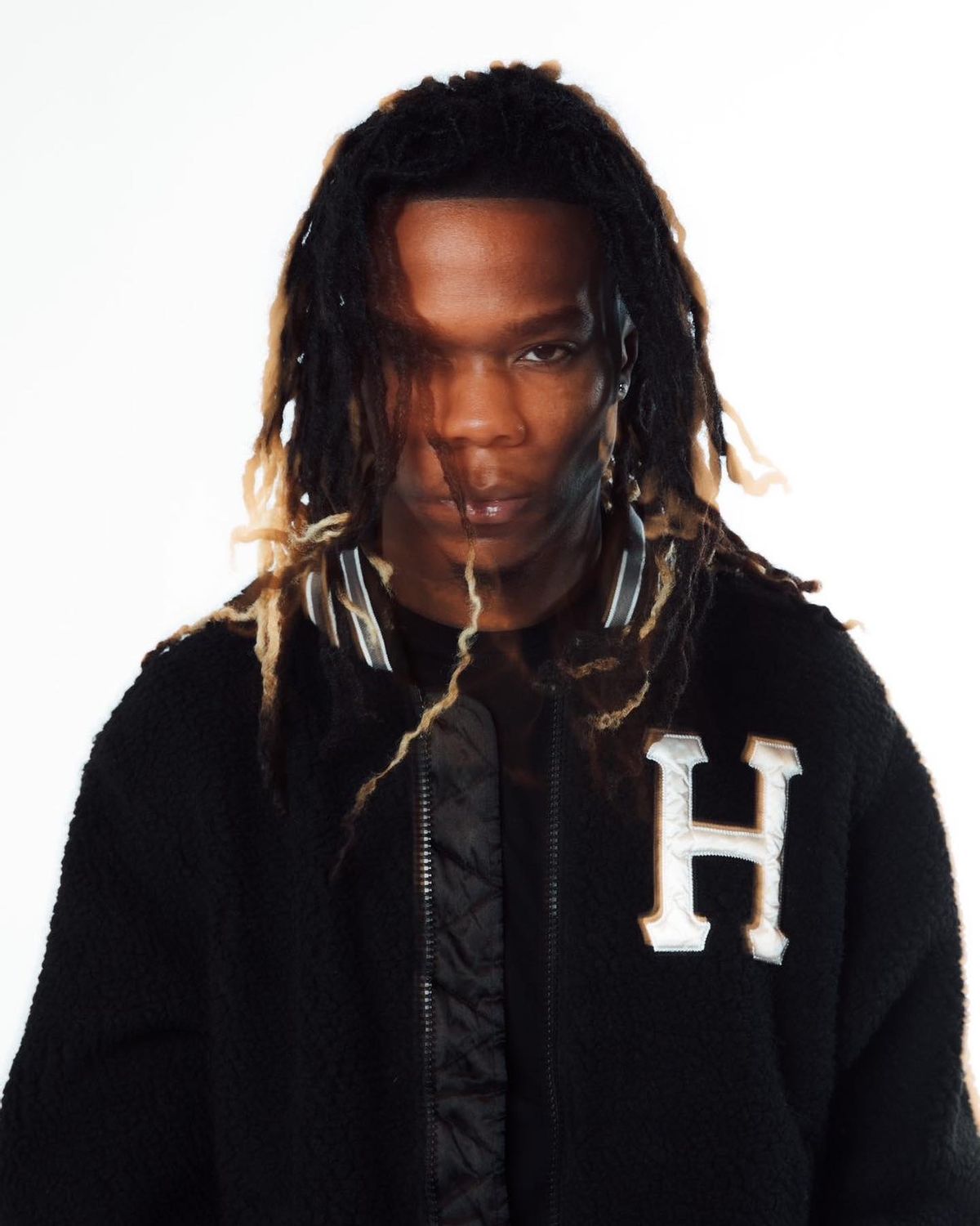 Cae Cartier Outfit from February 3, 2023 | WHAT’S ON THE STAR?