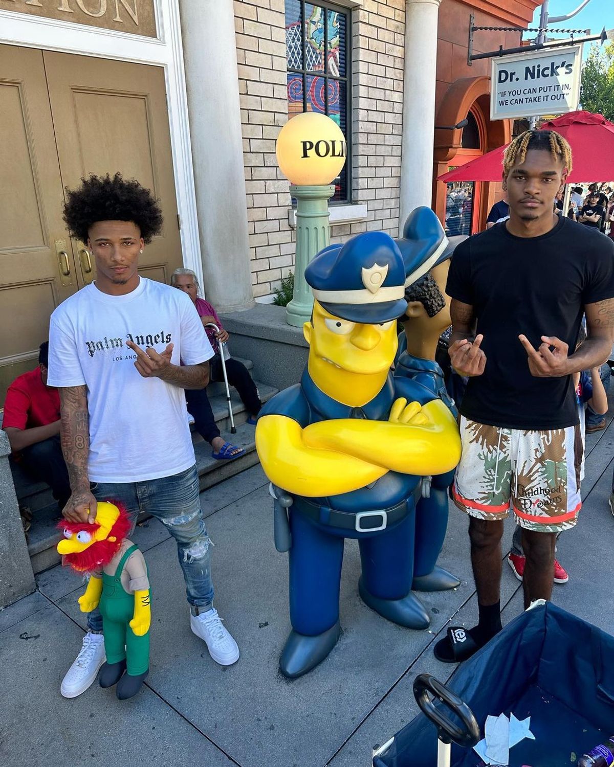 Mikey Outfit from August 28, 2023 | WHAT’S ON THE STAR?