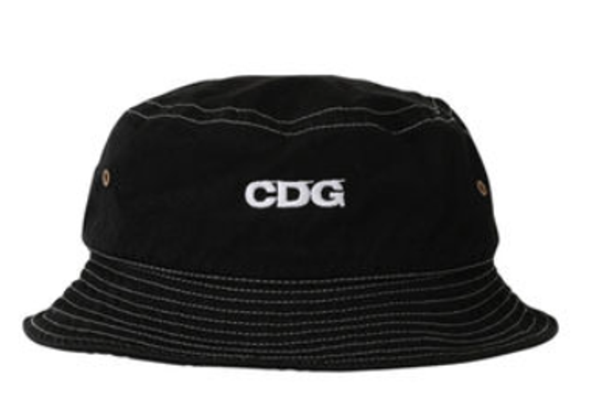Comme Des Garcons Black Wide-Brimmed Hat | WHAT’S ON THE STAR?