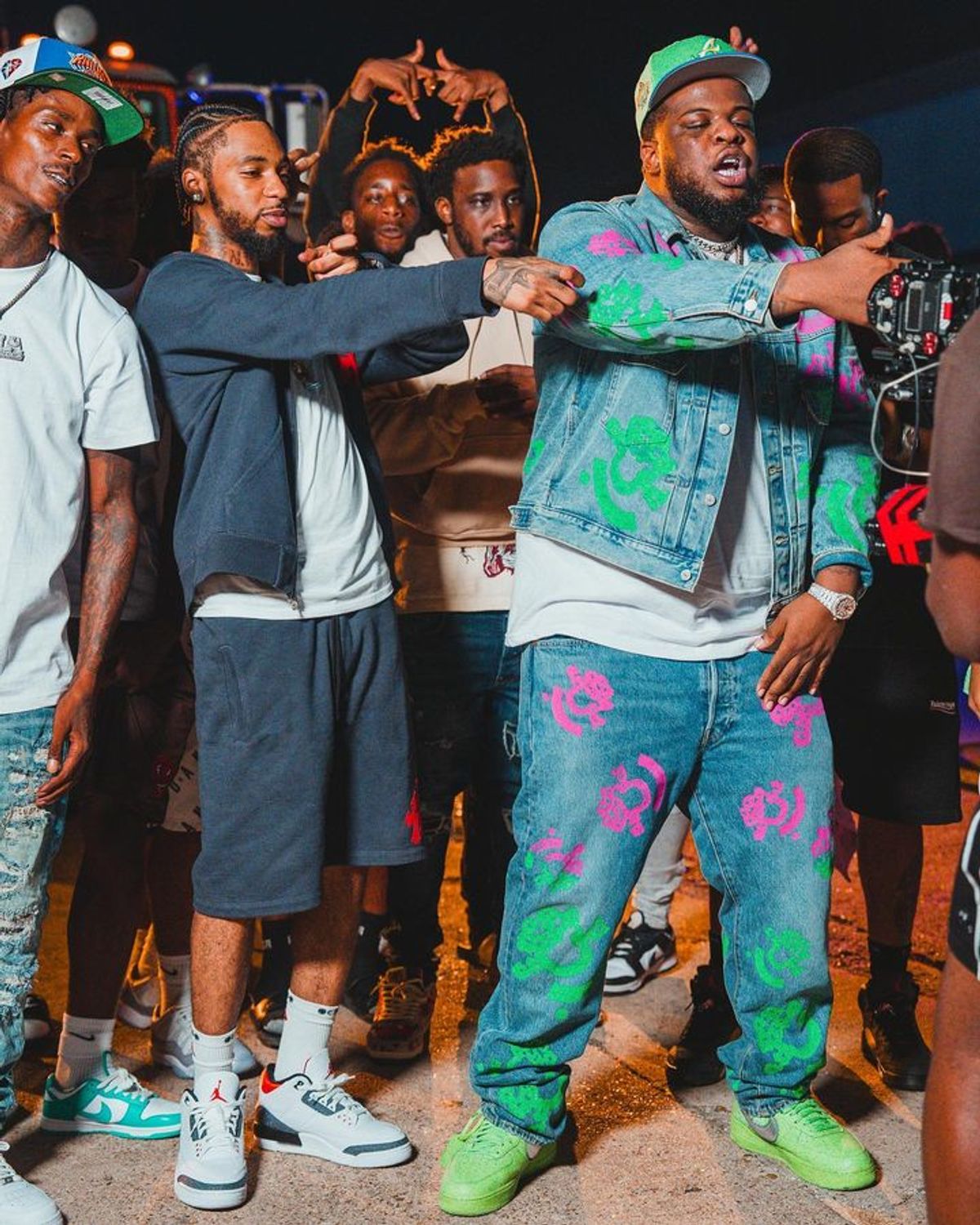 Key Glock Outfit from August 30, 2023 | WHAT’S ON THE STAR?