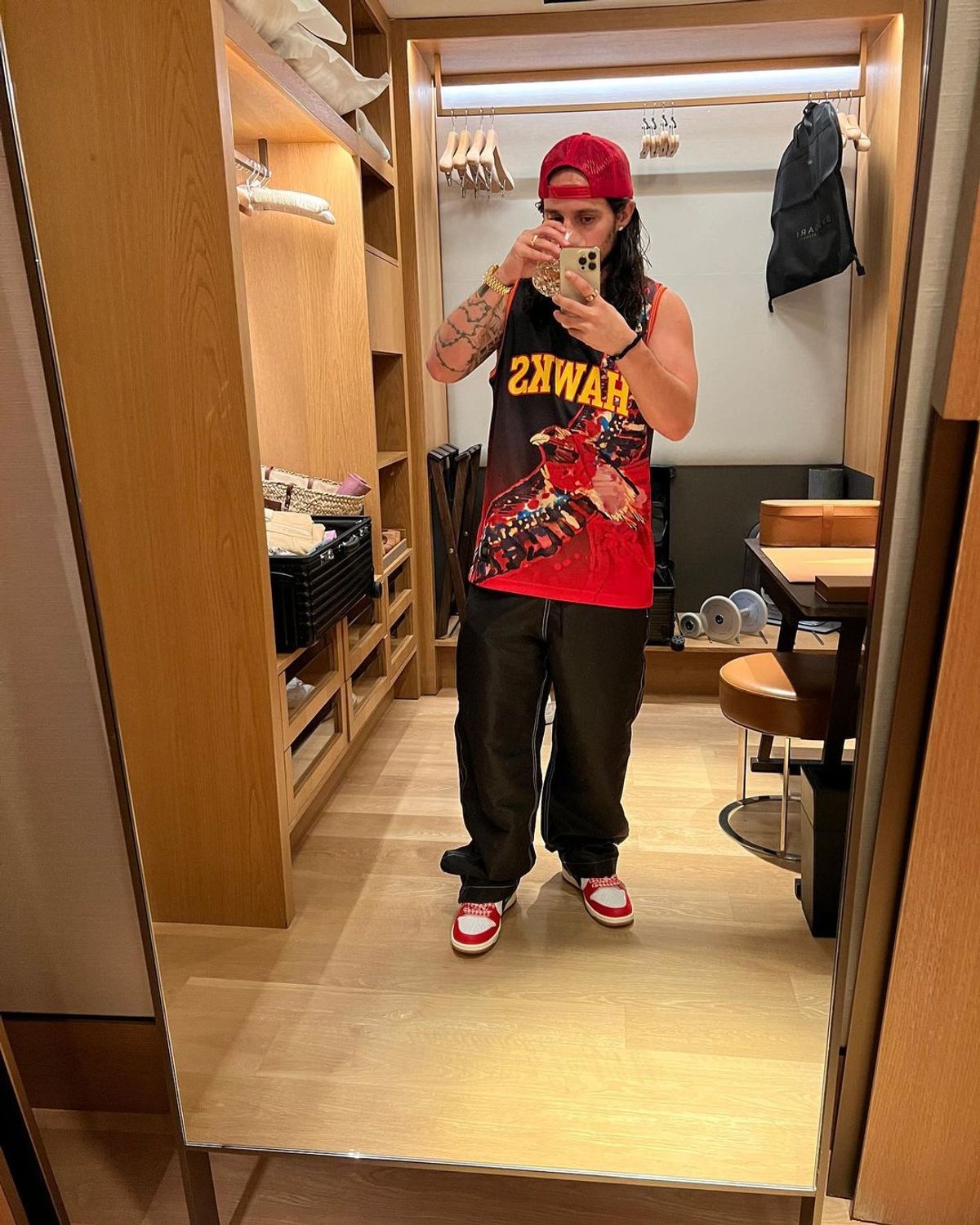 Russ Outfit from August 27, 2023 | WHAT’S ON THE STAR?