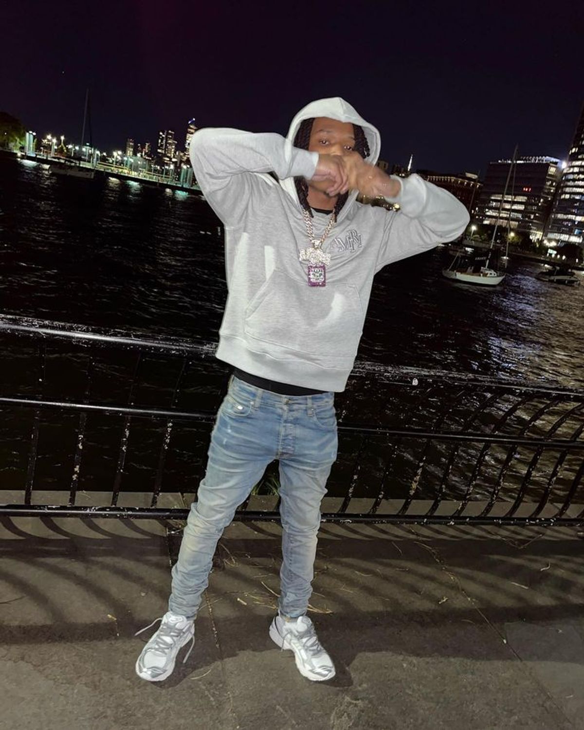 B Lovee Outfit from September 2, 2023 | WHAT’S ON THE STAR?