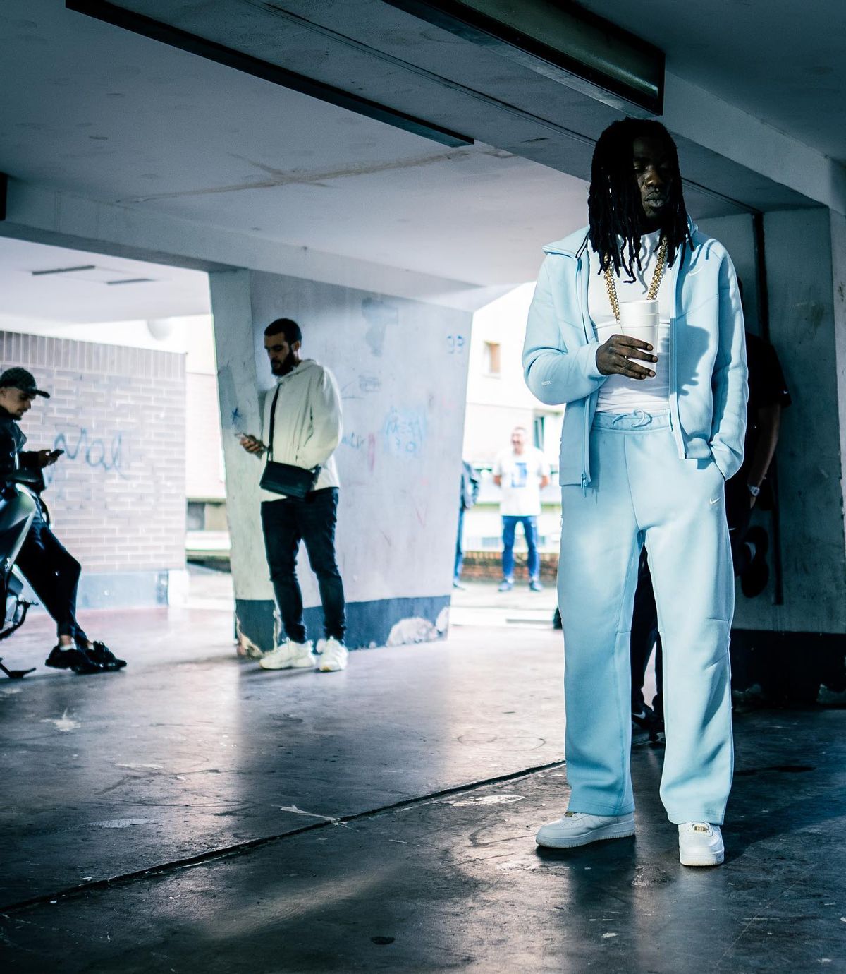 Gazo Outfit from September 2, 2023 | WHAT’S ON THE STAR?