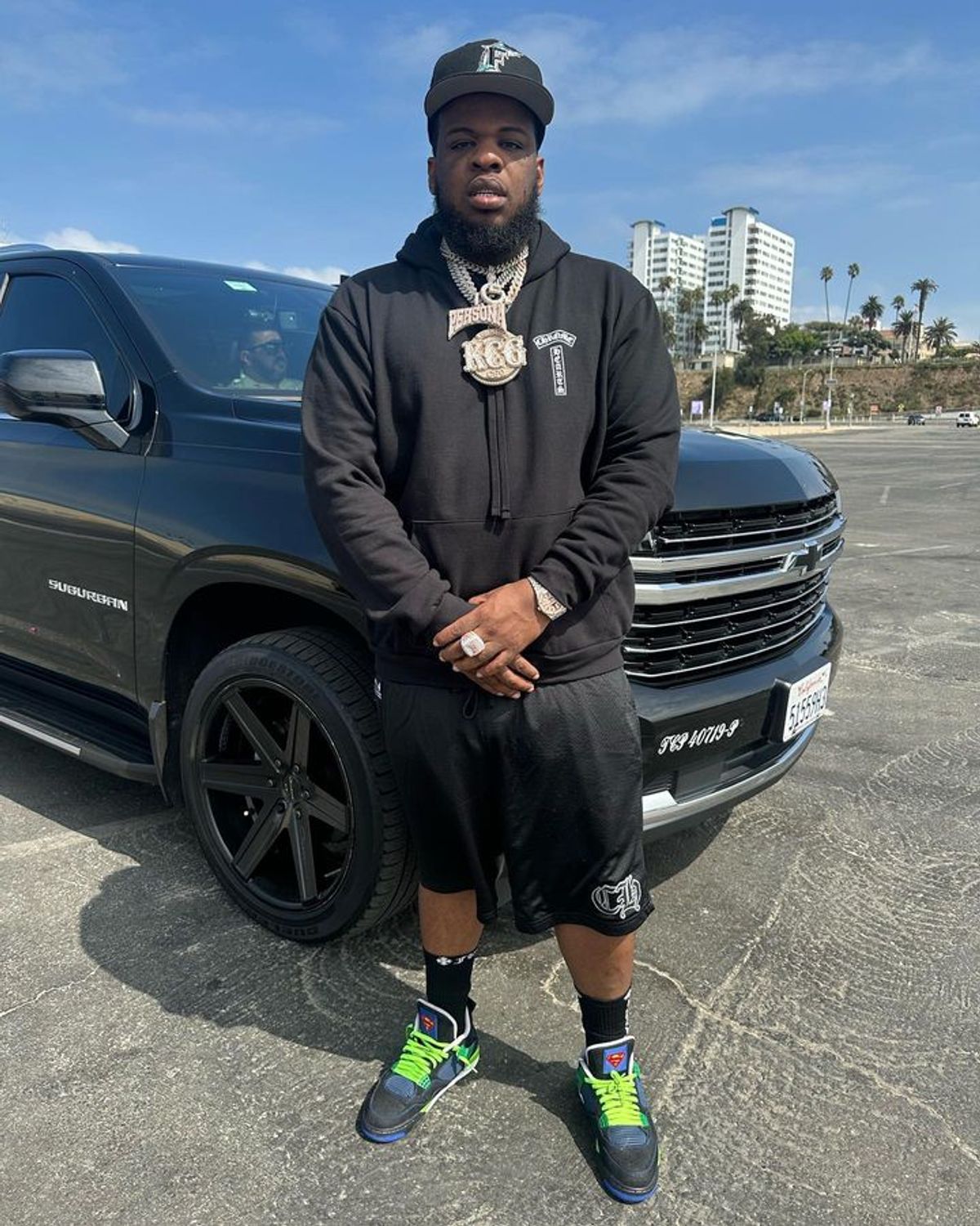 Maxo Kream Outfit from September 14, 2023 | WHAT’S ON THE STAR?