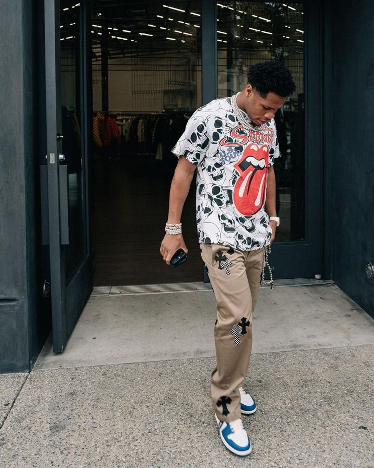 Devin Haney Outfit from September 18, 2023 | WHAT’S ON THE STAR?