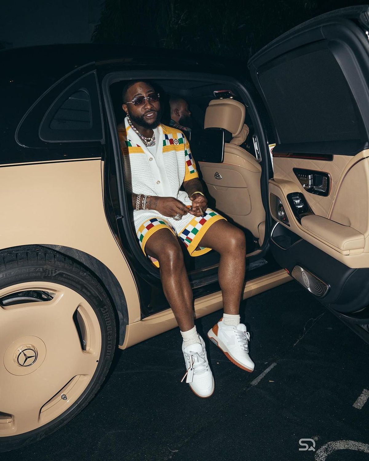 Davido Outfit from September 23, 2023 | WHAT’S ON THE STAR?