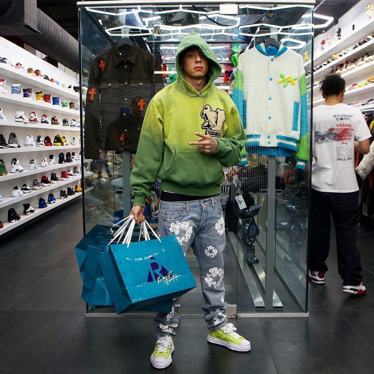 Central Cee Outfit from September 24, 2023 | WHAT’S ON THE STAR?