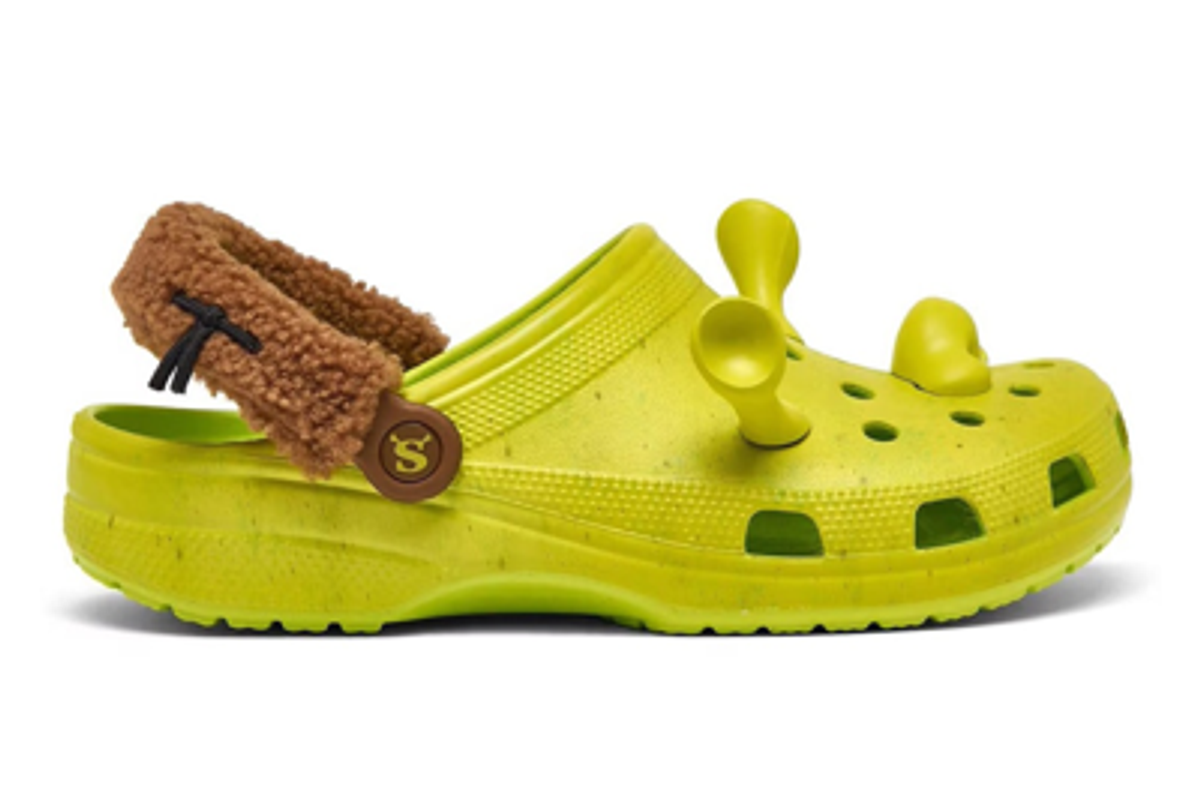 Crocs Classic Clog Dreamworks Shrek In Green | WHAT’S ON THE STAR?