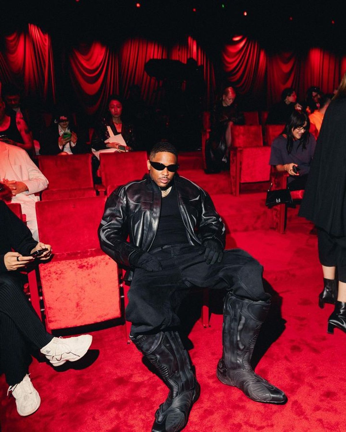 YG Outfit from October 2, 2023 | WHAT’S ON THE STAR?