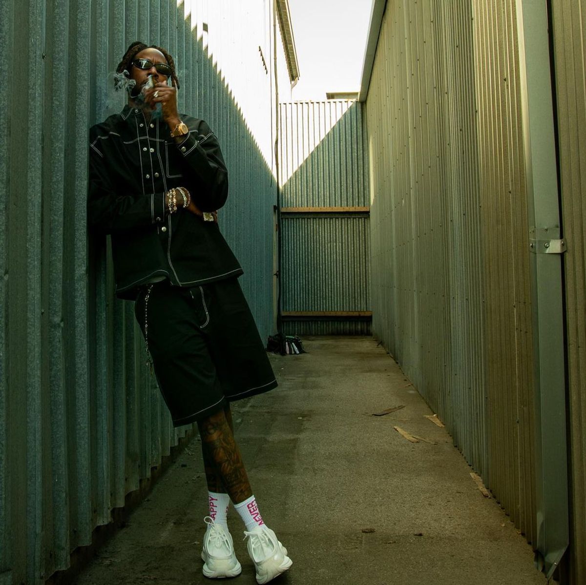 2 Chainz Outfit from October 6, 2023 | WHAT’S ON THE STAR?