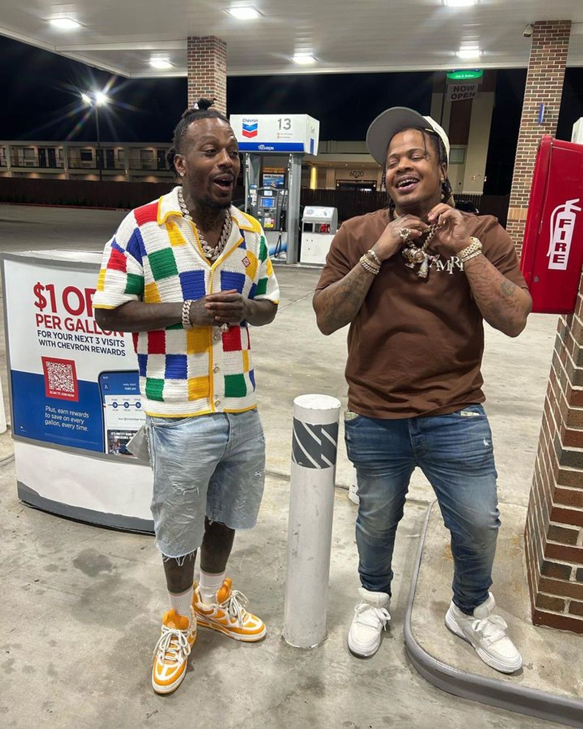 Sosamann Outfit from October 10, 2023 | WHAT’S ON THE STAR?