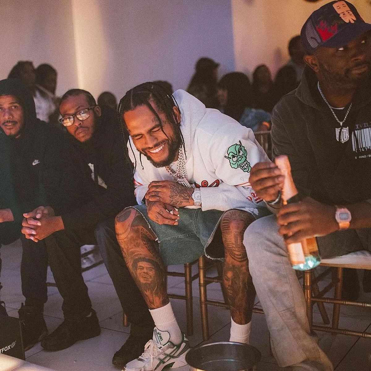 Dave East Outfit from October 12, 2023 | WHAT’S ON THE STAR?